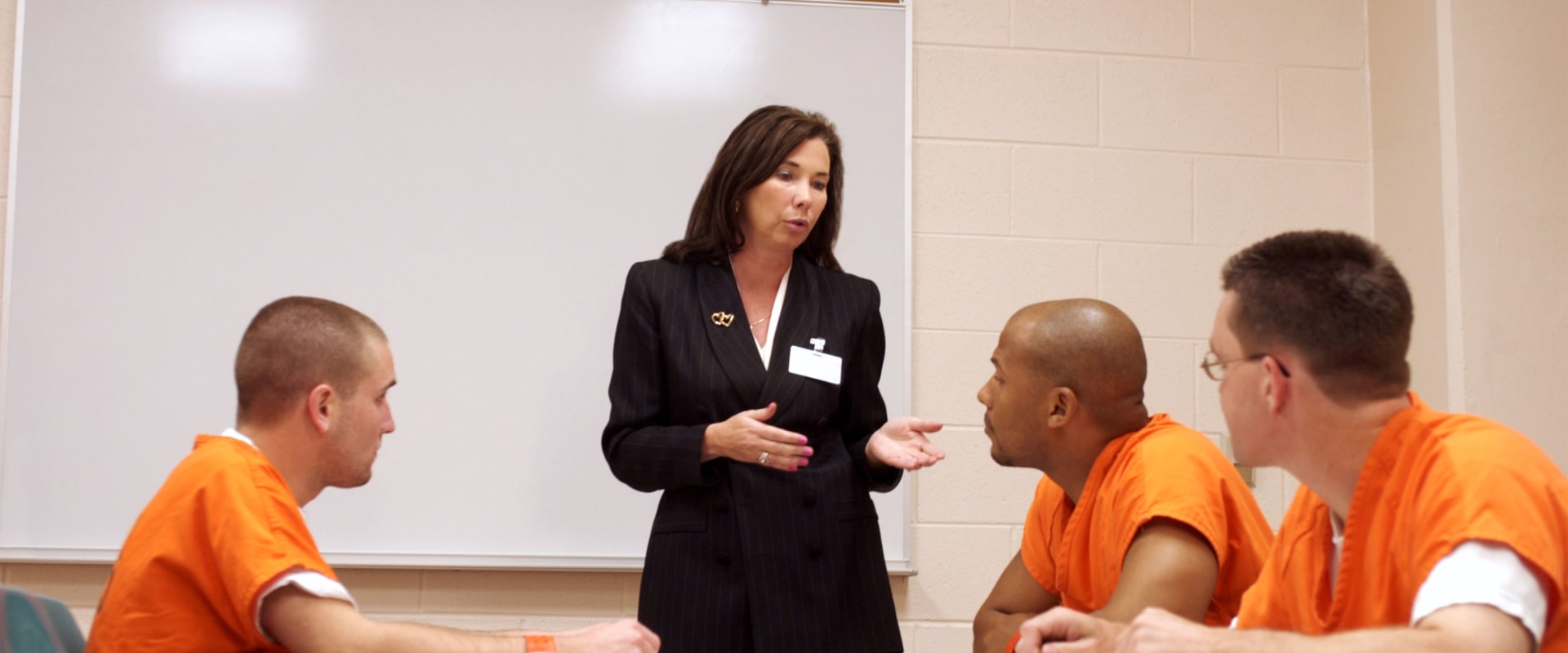 What is the role of probation and parole in criminal justice?